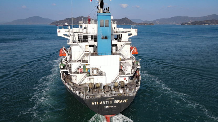大型Cargo ship 「 ATLANTIC BRAVE 」 | 海峡俯瞰