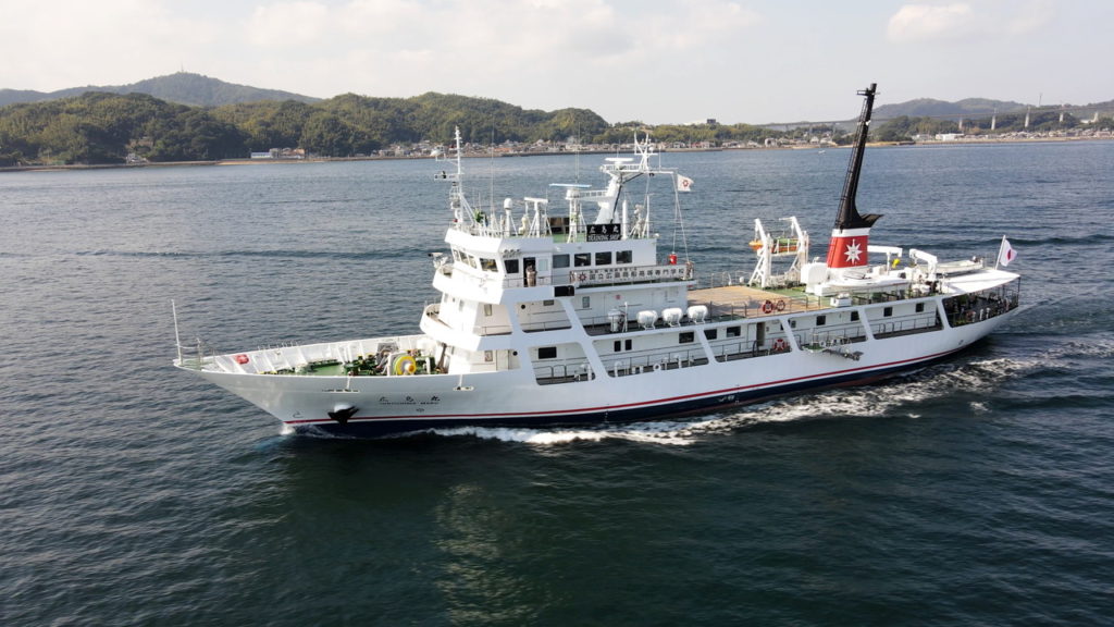 広島商船高等専門学校 練習船「 広島丸 」 来島海峡西水道東航 海峡俯瞰 9692
